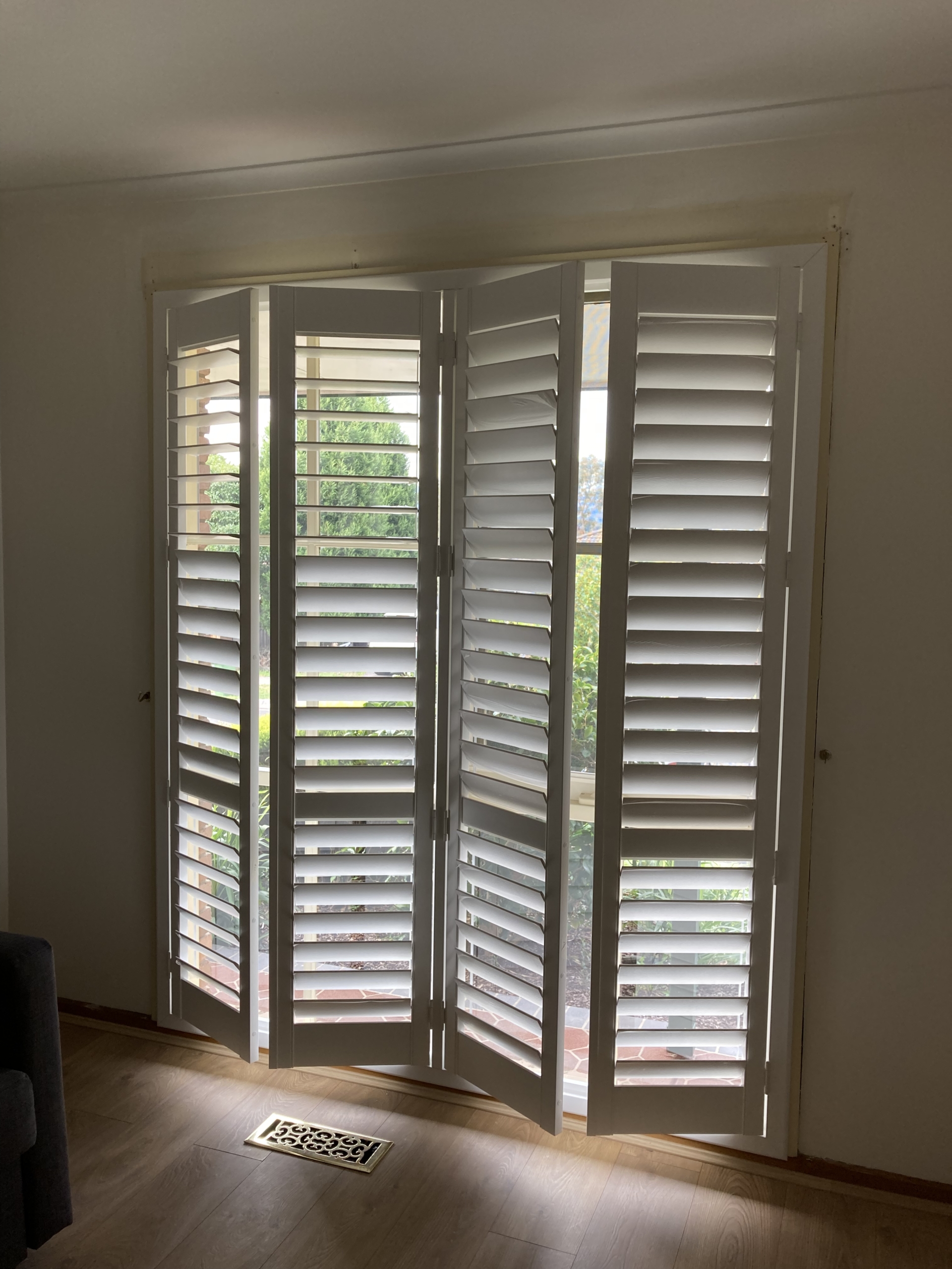 DIY vs. Professional Installation: What’s Best? | ShutterWise